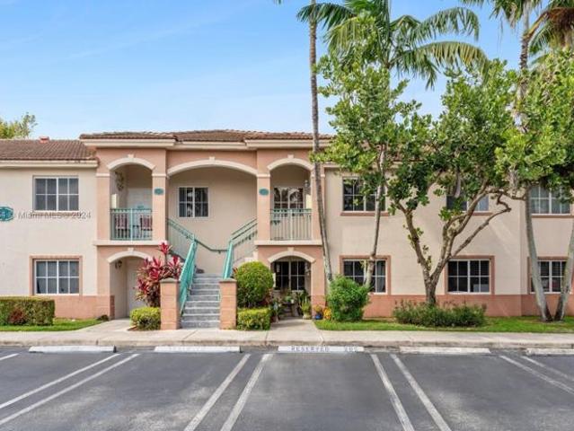 1261 SE 29th St #105 25, Homestead, FL 33035