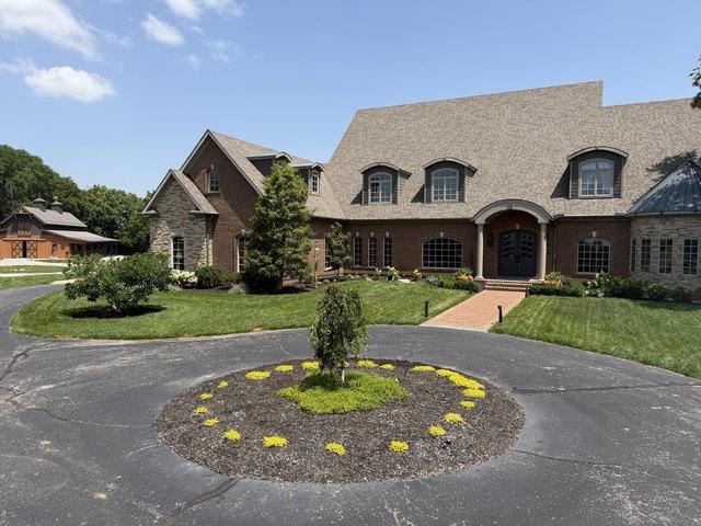 1261 Todds Sta, Lexington, KY 40509