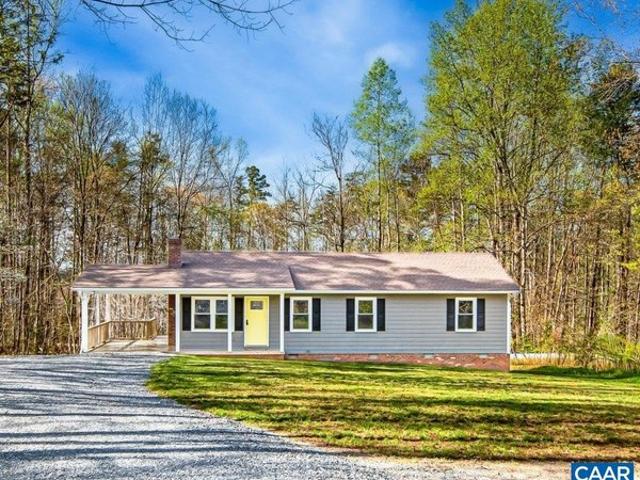 1261 Winnsville Dr, Bremo Bluff, VA 23022
