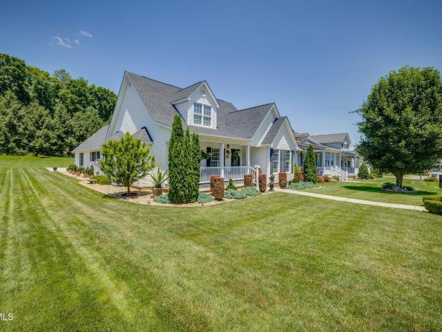 12623 Chesterfield Lane