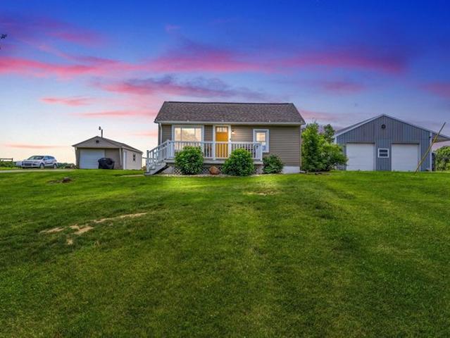 12620 S Reed Rd, Byron, MI 48418