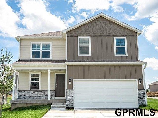 12620 S 205th Ave, Gretna, NE 68028