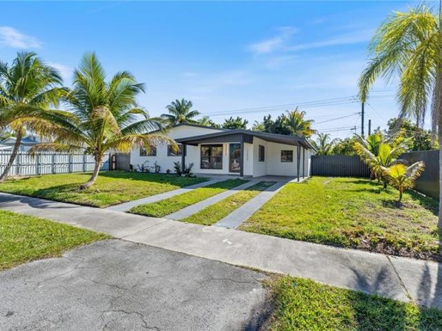 12620 SW 188th Ter, Miami, FL 33177