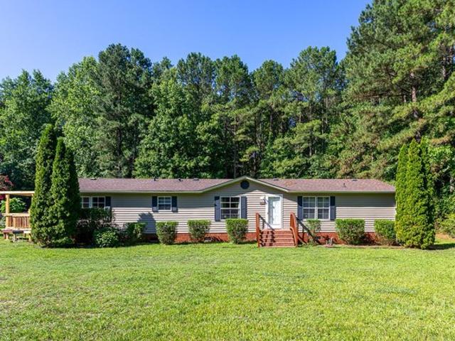12621 Eagle Ridge Dr, Zebulon, NC 27597