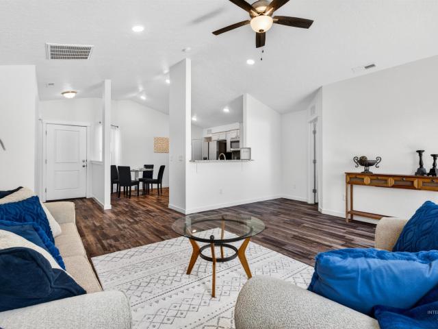 12627 Dimarie Ct