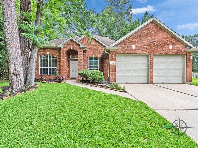 12626 Lake Shore Dr, Montgomery, TX 77356
