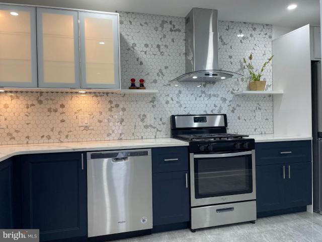 1262 N 23rd St, Philadelphia, PA 19121 | MLS #PAPH2560 | Compass