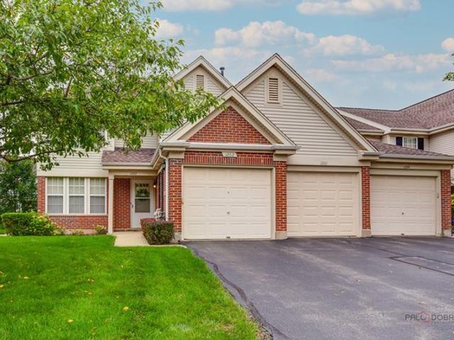 1262 N Wellington Ct, Buffalo Grove, IL 60089