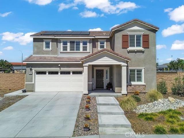 1262 Arcangela St, Perris, CA 92571