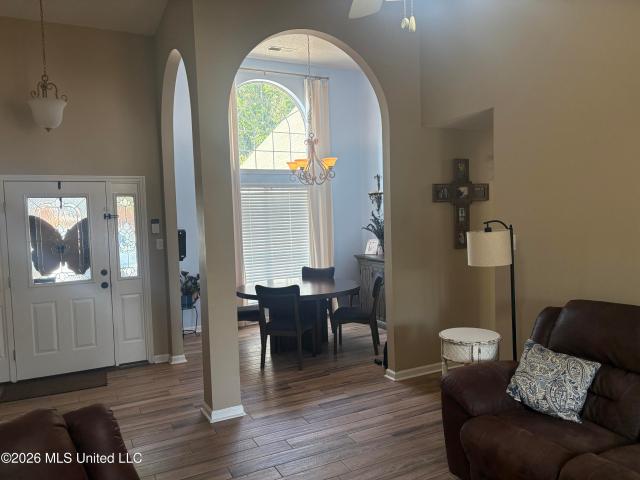 1262 Greenwich Drive