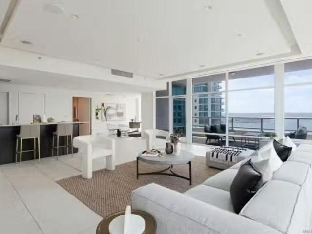1262 KETTNER BLVD UNIT 3001, SAN DIEGO, CA 92101 Single Family.