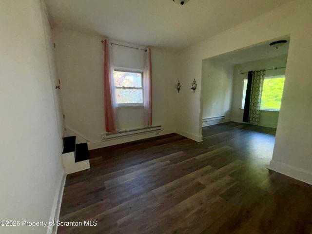 1262 S 6th Avenue # 1st floor