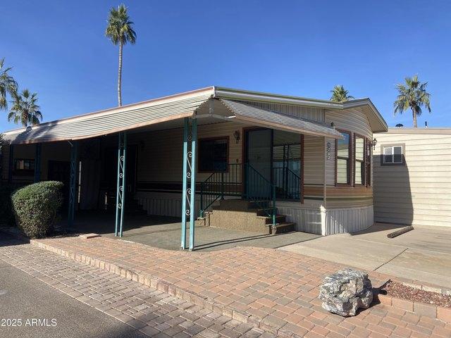 1262 S Shawnee Dr, Apache Junction, AZ 85119