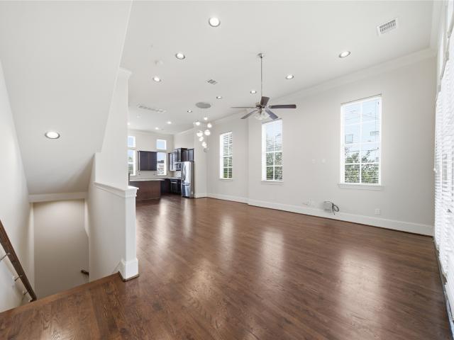 1262 W 23rd Street