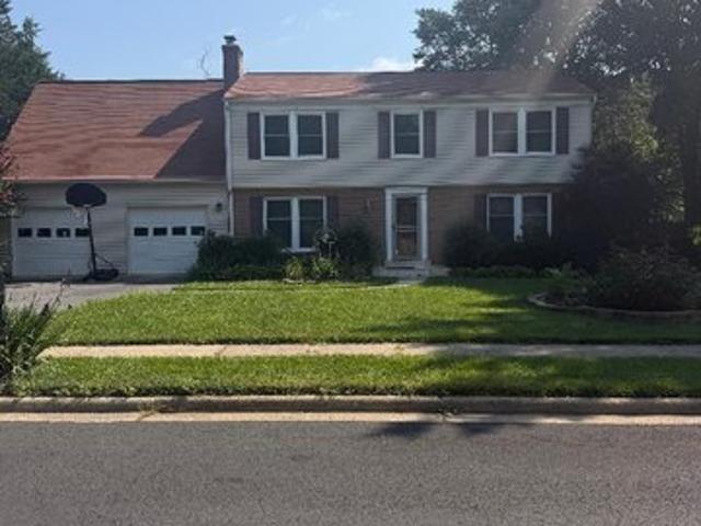 12630 Etruscan Dr, Herndon, VA 20171