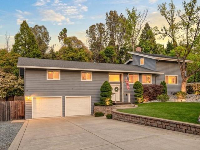 12631 Eckard Way, Auburn, CA 95603