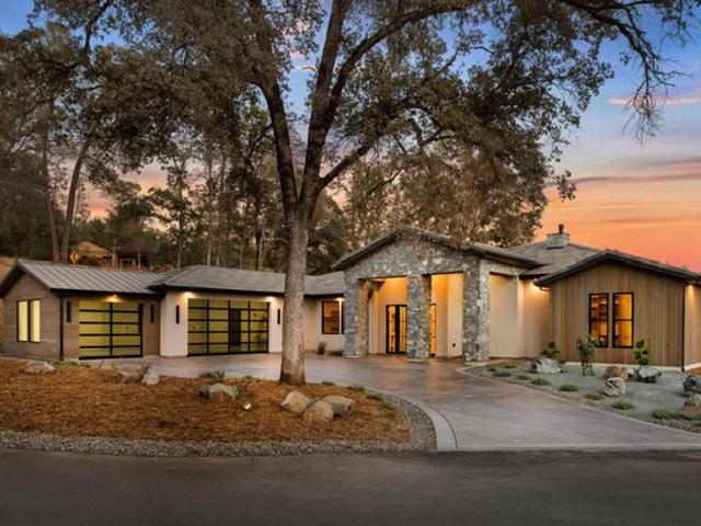 12632 Chandler Ct, Auburn, CA 95602