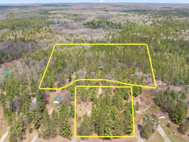 12635 SE Piper Cir, Kalkaska, MI 49646