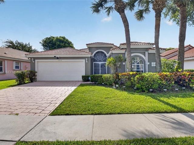 12636 W Coral Lakes Dr, Boynton Beach, FL 33437