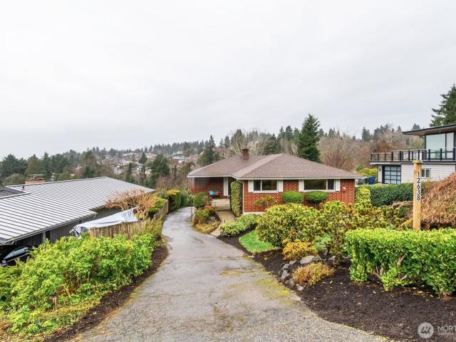 12638 Shorewood Dr SW, Burien, WA 98146 | MLS #2477 | Compass