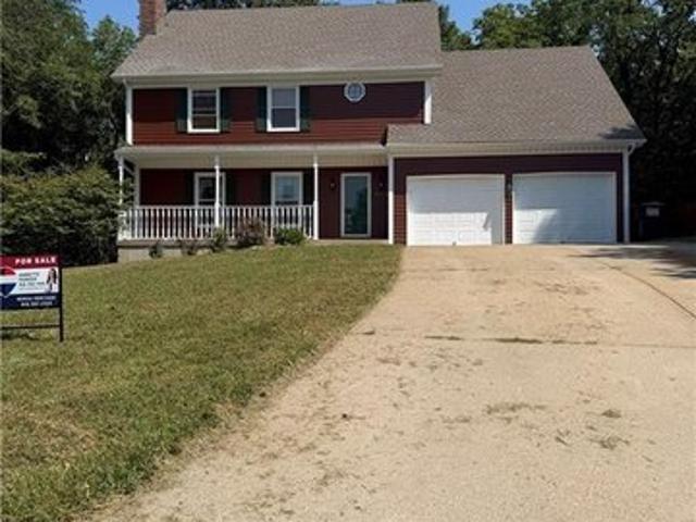 12639 NW Buck Creek Dr, Kansas City, MO 64152