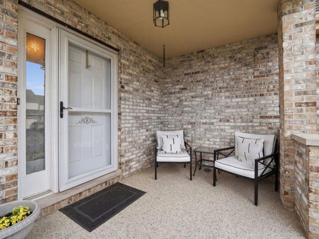 1263 Bellevue Drive