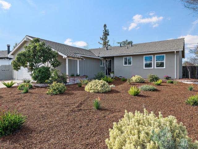1263 Weathersfield Way