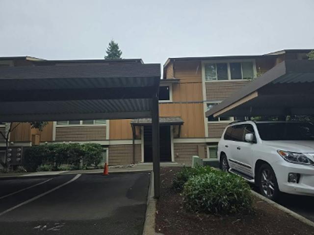 126th Ave NE Apt C301