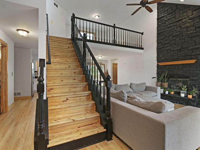 126 13th Ave