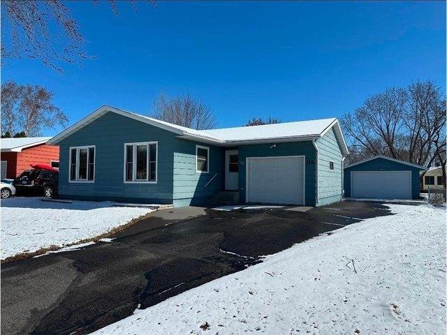 126 5th Ave SE, Saint Joseph, MN 56374