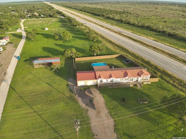 126 County Road 613, Skidmore, TX 78389