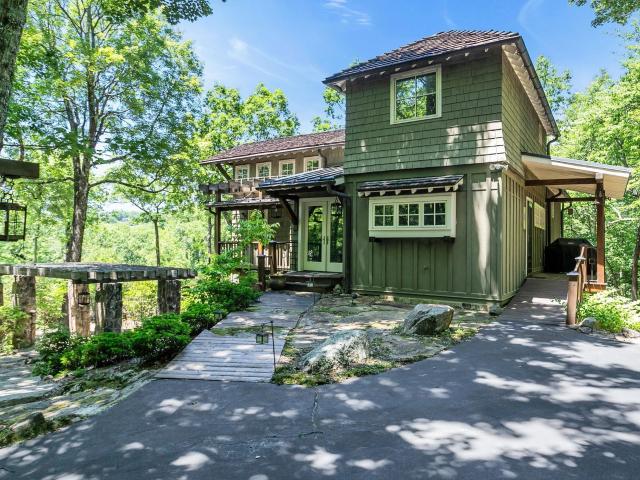 126 Columbine Way