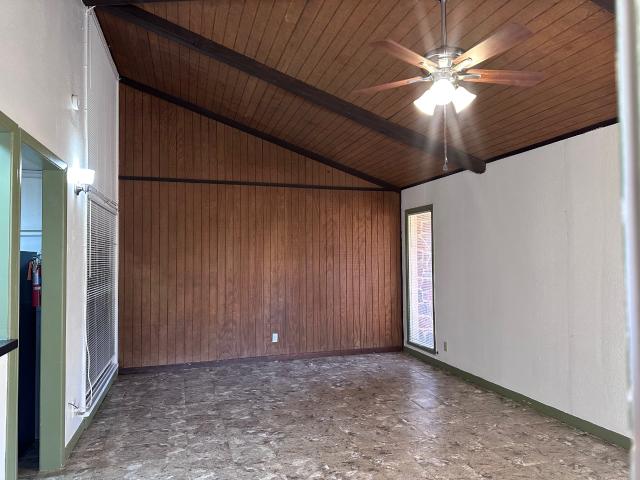 126 Conference Dr, Unit 209, Bastrop, TX 78602 | MLS #8961