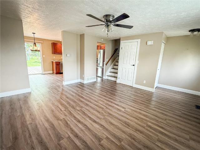 126 Cornell Dr