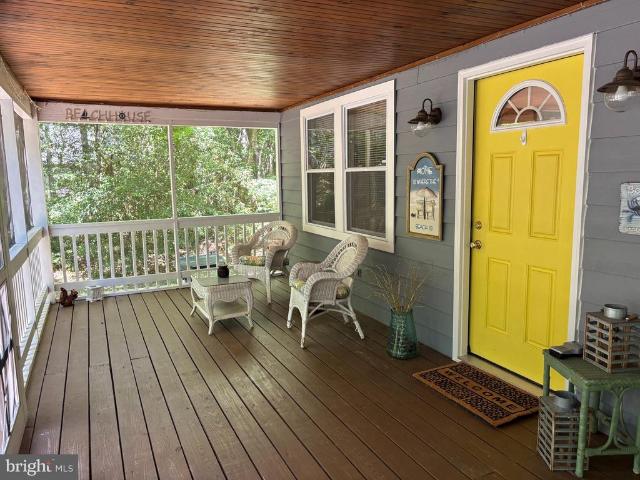 126 Camelot Circle
