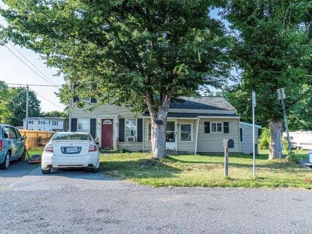 126 Clifton St, Phelps, NY 14532