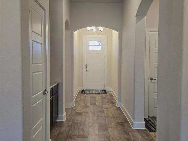 126 Creekside Dr, Sanger, TX 76266 | MLS #21182 | Compass