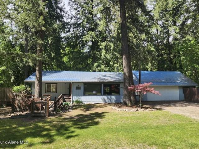 126 Creekside Ln, Hope, ID 83836