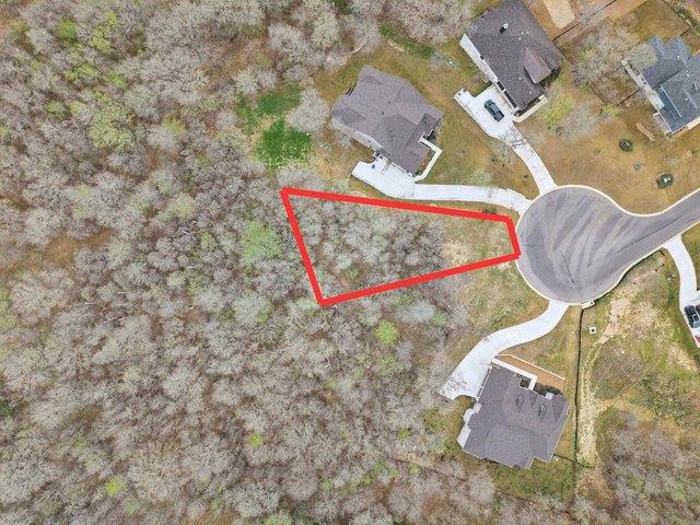 126 Albatross Cv, Cedar Creek, TX 78612