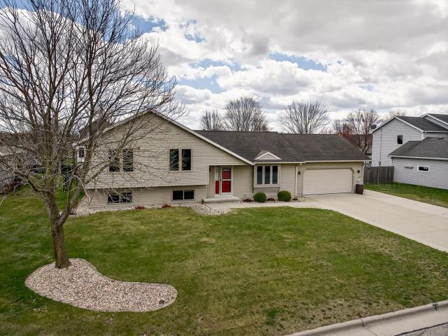 126 Albert Cir, Belleville, WI 53508 | Compass