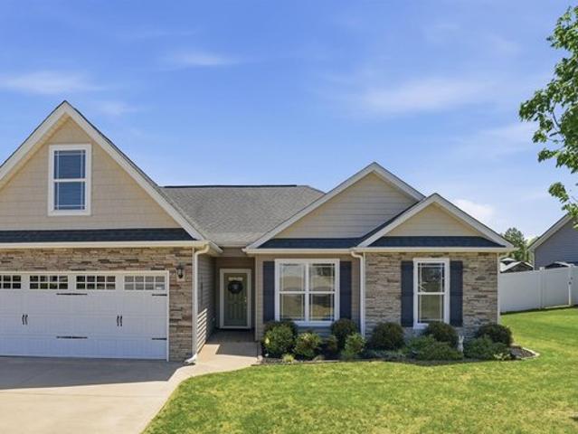 126 Alberta Cir, Piedmont, SC 29673