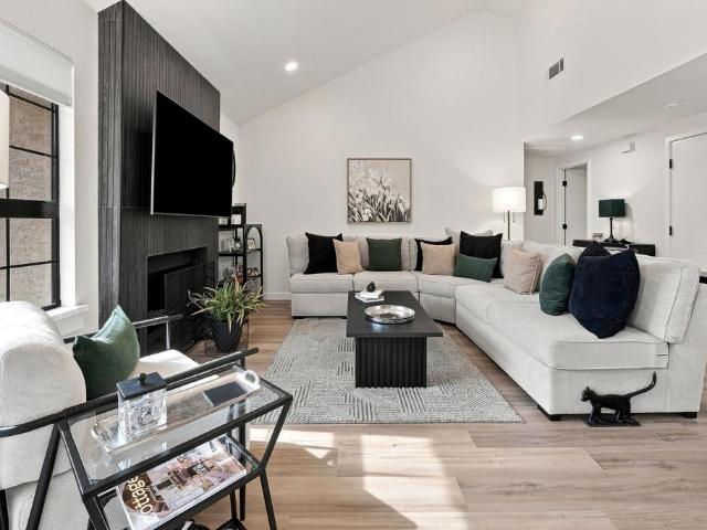 126 Avellino Circle