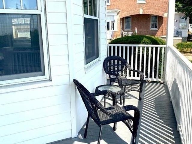 126 Bayswater St, Boston, US, MA