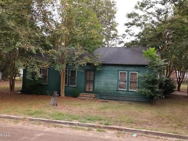 126 Berry Ave, Webb, MS 38966