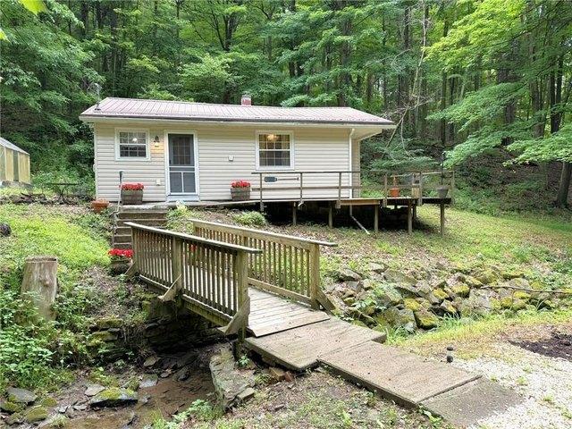 126 Brallier Dr, Ligonier, PA 15658