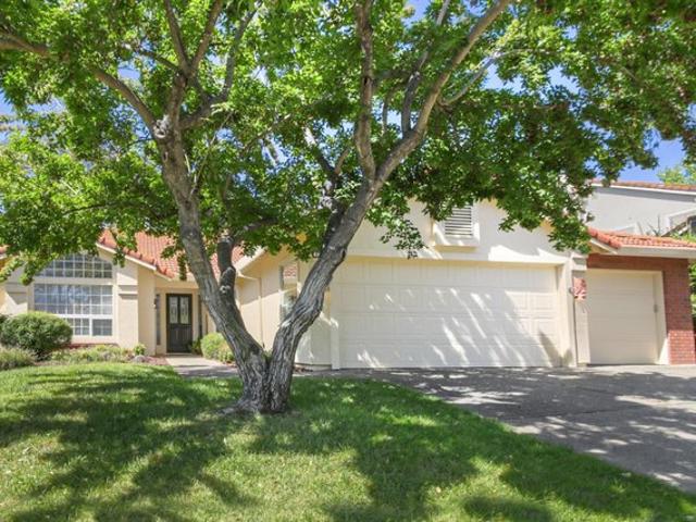126 Burrill Dr, Folsom, CA 95630