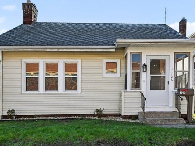 126 Gernhart Ave, Mishawaka, IN 46544
