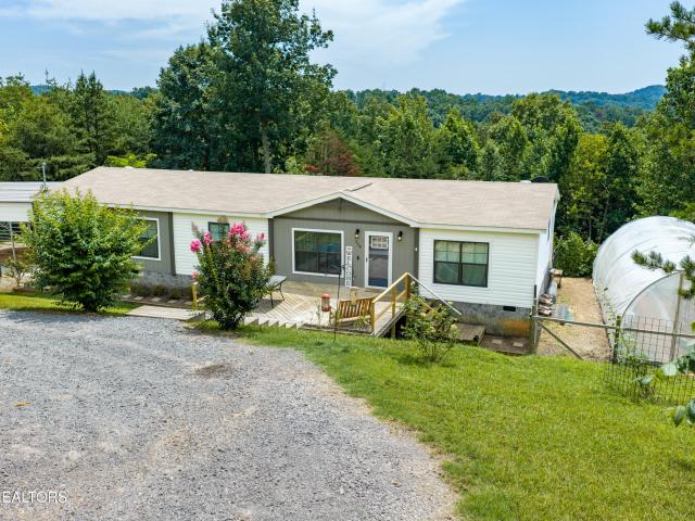 126 Gregory Lane