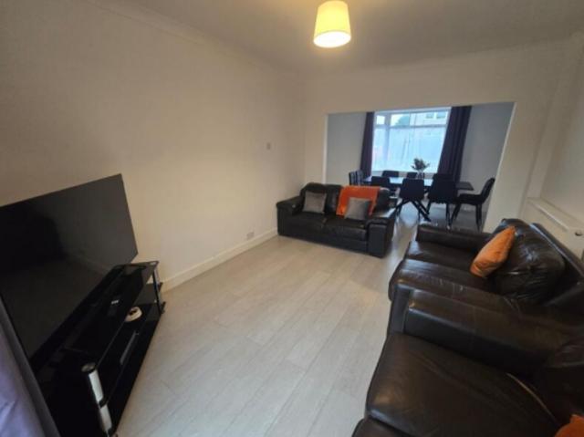 126, Danebury Drive