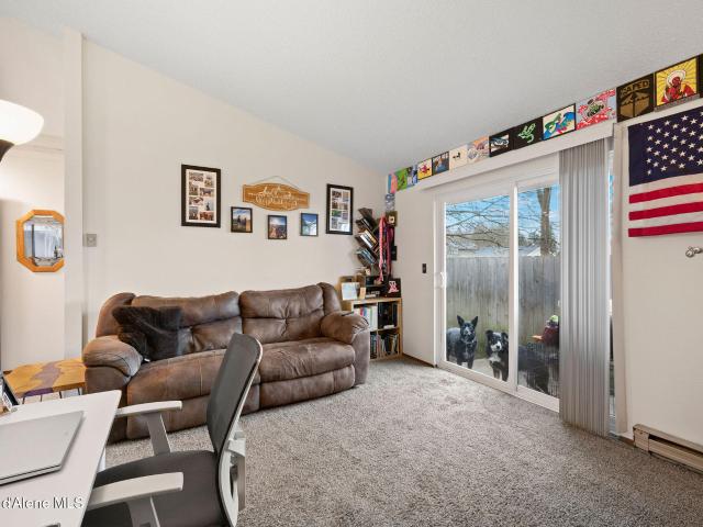 126 E Willow Tree Ln, Hayden, ID 83835 | MLS #26 2644 | Compass